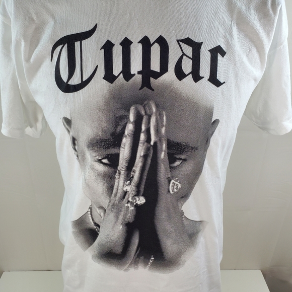 Cross Colours | Shirts | Cross Colours Tupac Tshirt Praying Hands ...